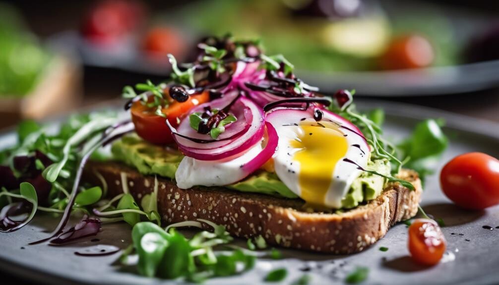 What To Serve With Salad As Main Dish: 15 Best Side Dishes